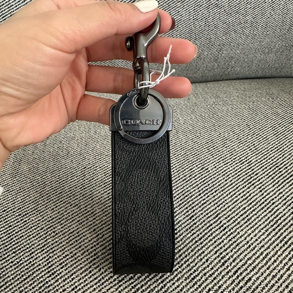 Coach | Accessories | Nwt Coach Loop Key Fob In Signature Canvas Caq7 ...